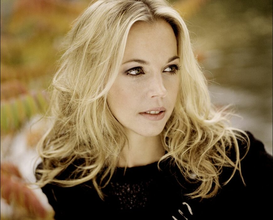 MOJCA ERDMANN & MALCOLM MARTINEAU